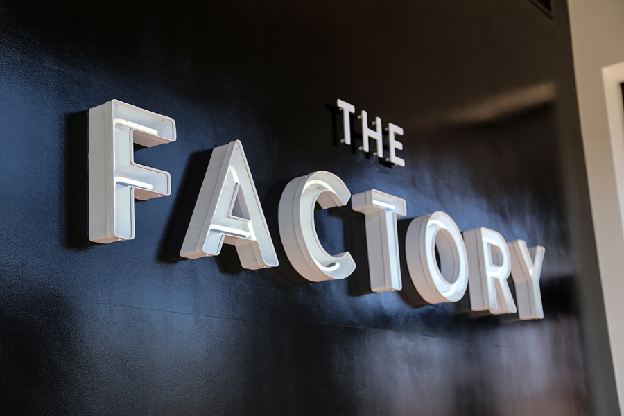 How Custom Signs and Graphics Helps Your Business? - Fair Cloth Forestry